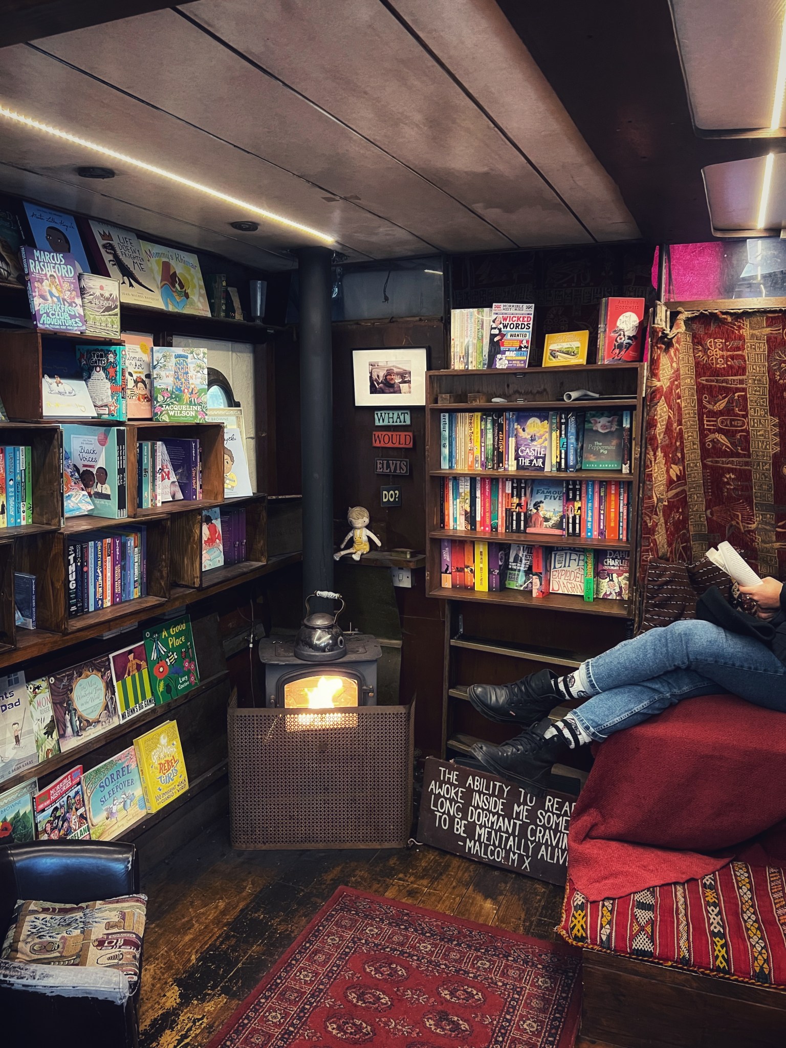 Word on the Water: Discovering London’s Unique Floating Bookshop